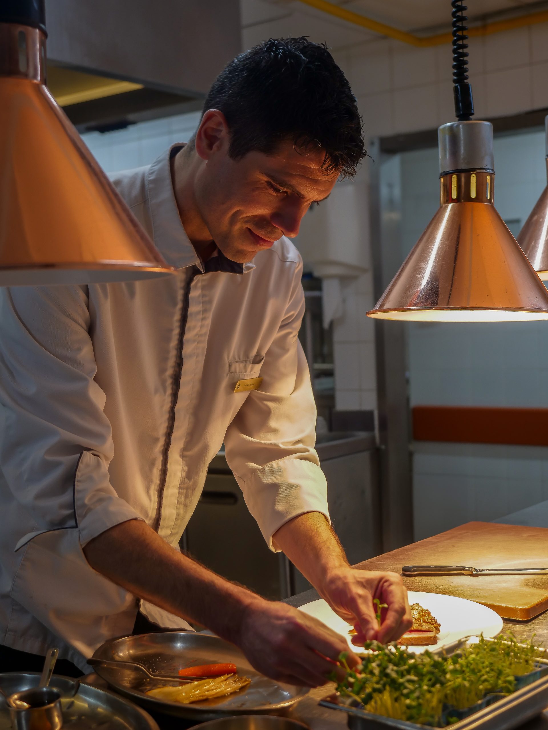 Le chef Arnaud Davin - InterContinental Marseille - Hotel Dieu - Live ...